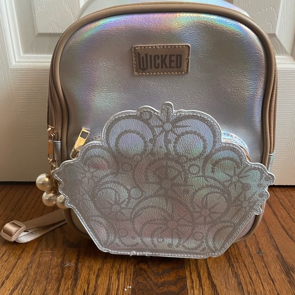 Loungefly | Bags | Loungefly Wicked Glinda Mini Backpack | Poshmark